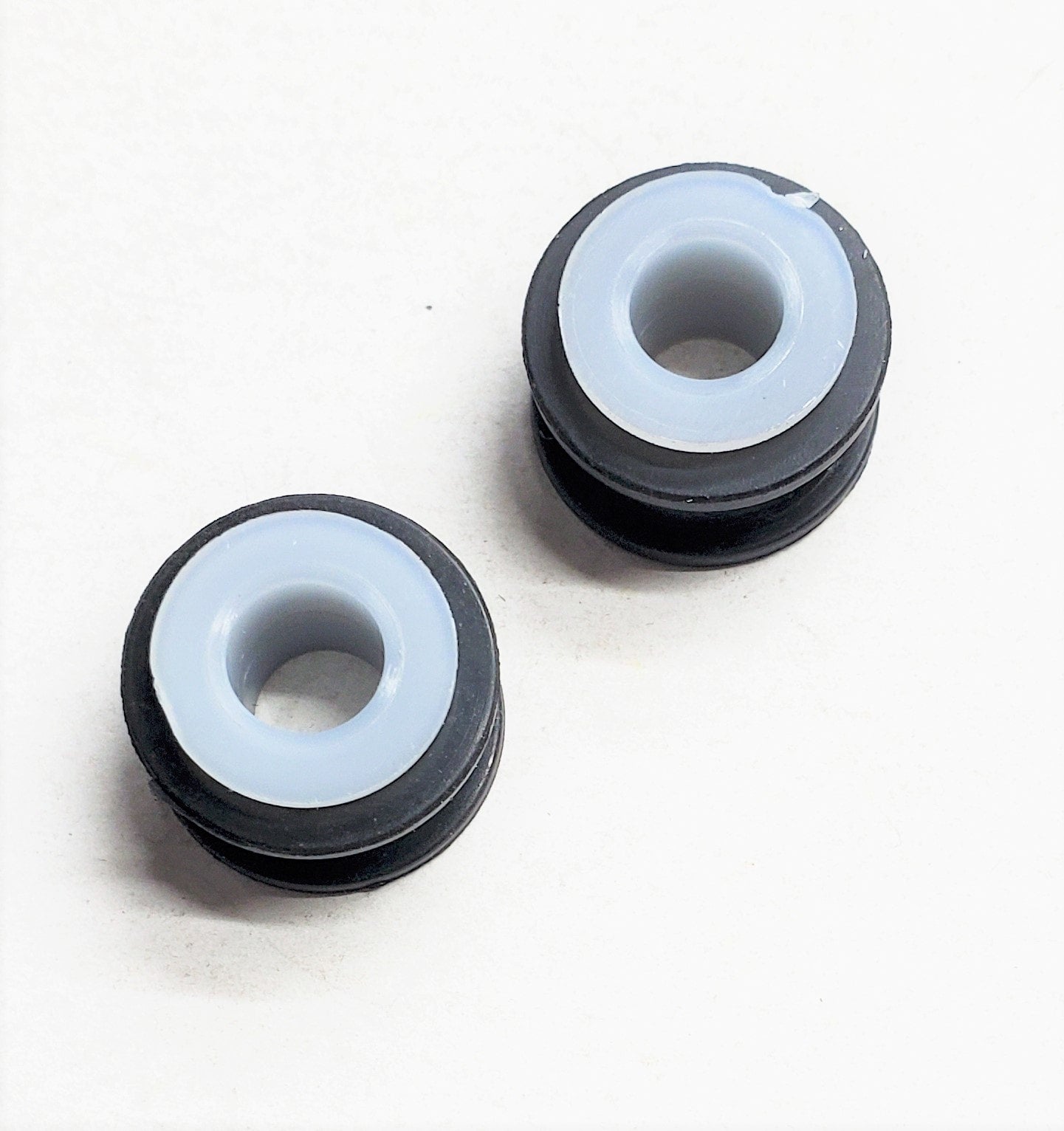 Carter carburetor throttle lever bushing and nylon insert x2 | Mountain ...